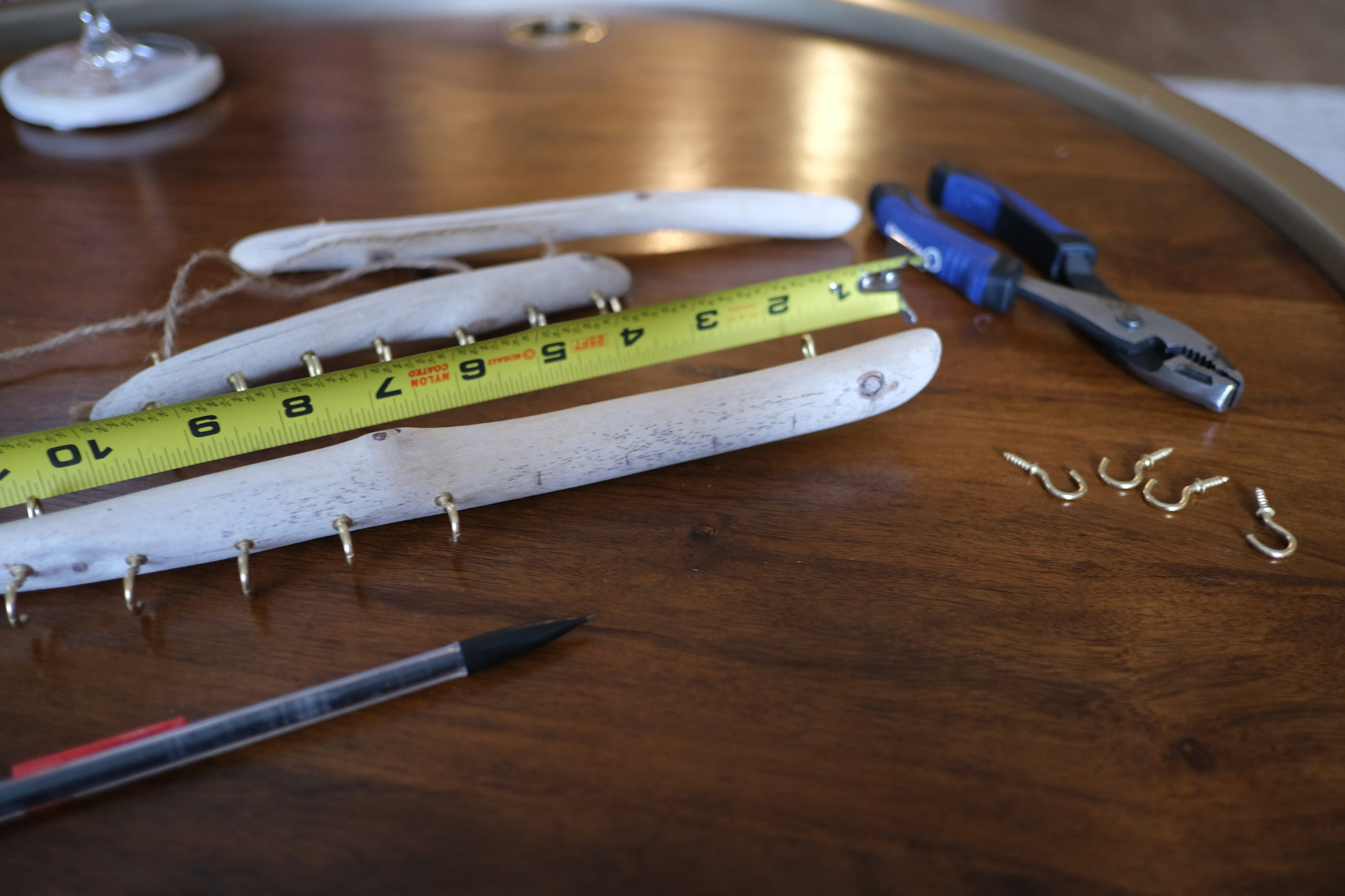 Driftwood Jewelry Hangers – Ronnie Does